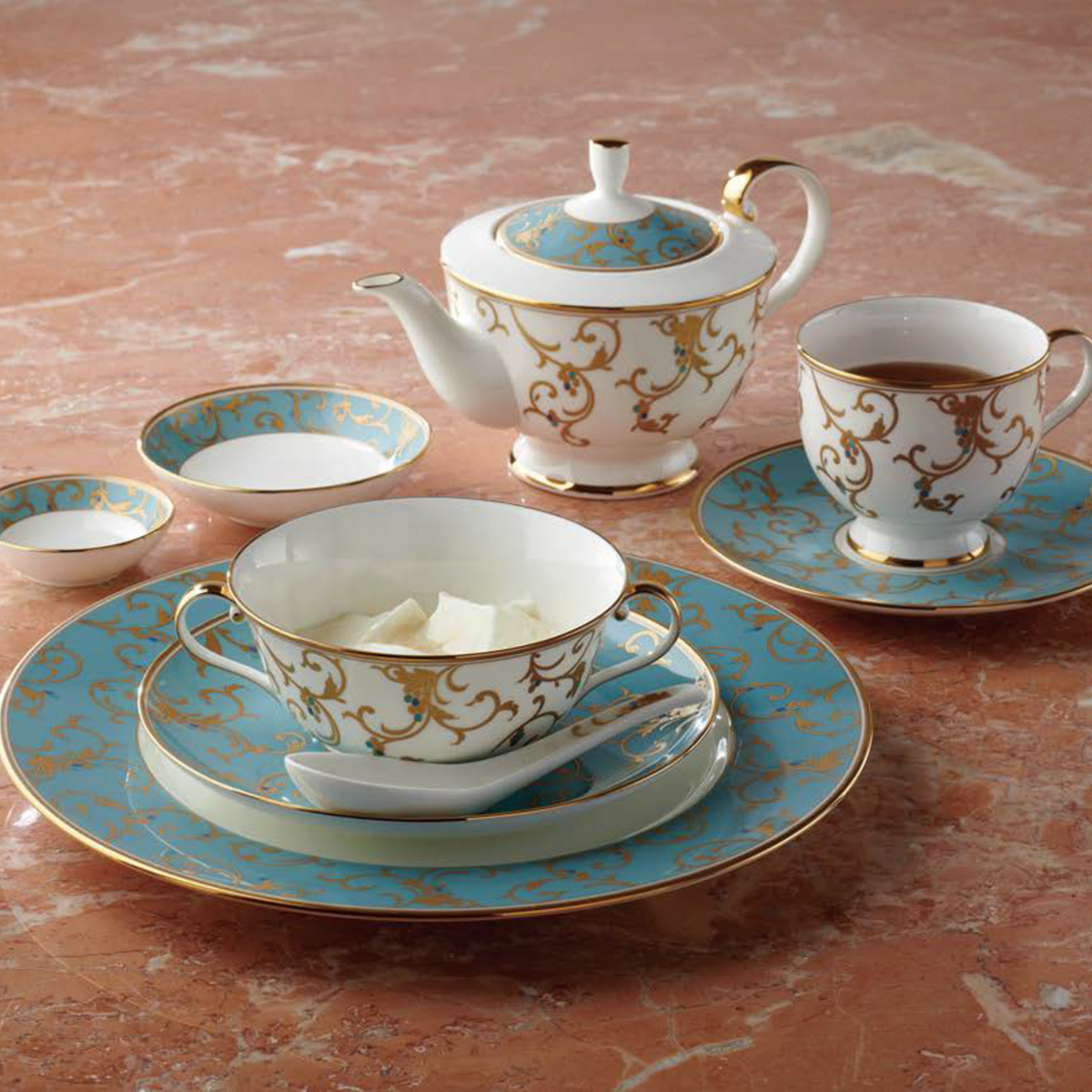 Narumi Anatolia Blue – Hospitality Window